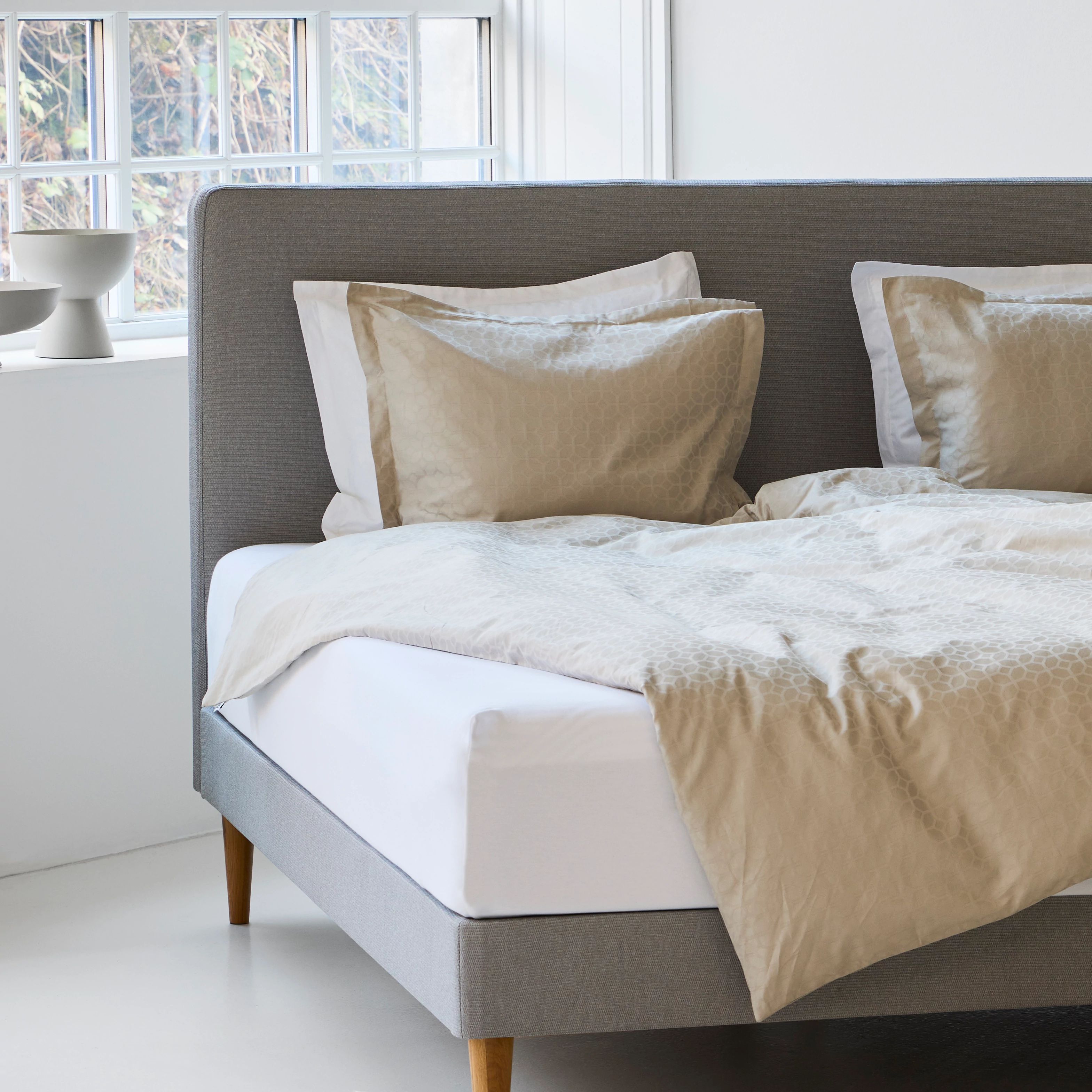 Aito Tempur Saty sänky 140x200cm nopealla toimituksella - Kallen Kaluste